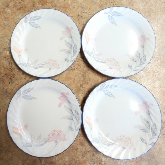 Corelle | Dining | 4 Corelle Pink Trio Salad Bread Dessert Plates White ...